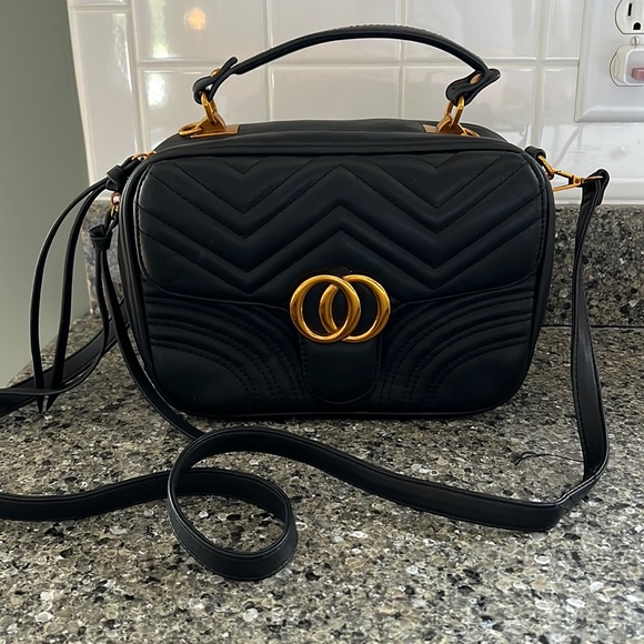 Bags | Oo Logo Inspired Crossbody | Poshmark